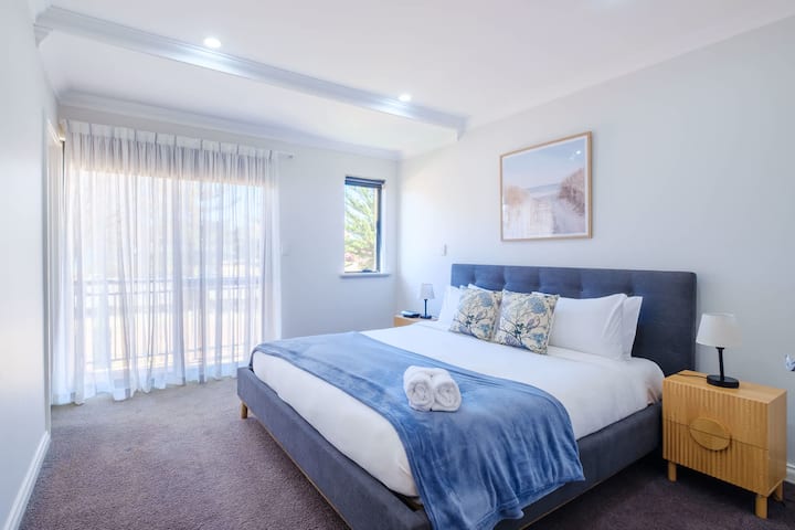7 Steps To Beach Seaside Serenity 4br With 2 Car B - Mandurah