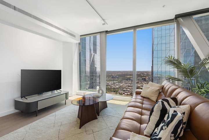 Executive Stunner In West Side Place With Parking - Australia