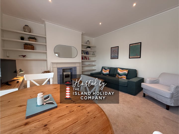 Bembridge Landing|bembridge Village Nr Harbour - Bembridge