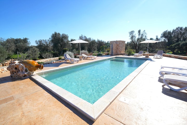 Trullo Samanta - Trullo Avec Piscine Pour Des Vaca - Francavilla Fontana
