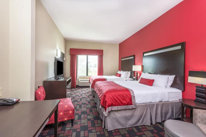 2queen Beds| Wingate Lake Charles| Visit Casinos - Lake Charles, LA