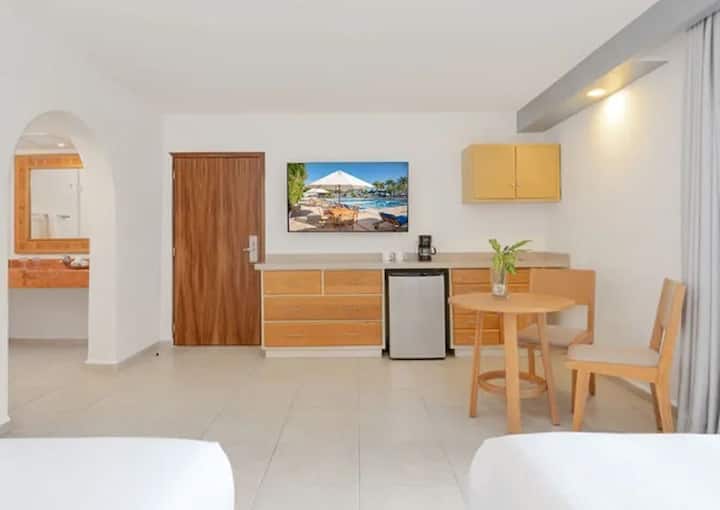 Breezy Shore Base | 3br Villa | Beachscape Kin Ha - 坎昆