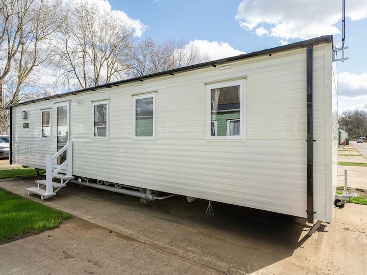 The Splash Pad - Billing Aquadrome - 