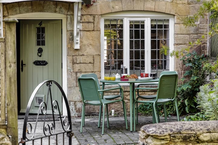 Archway House (2) - Chipping Campden