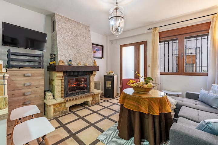 Casa Rural En El Centro De Nigüelas - Sierra Nevada