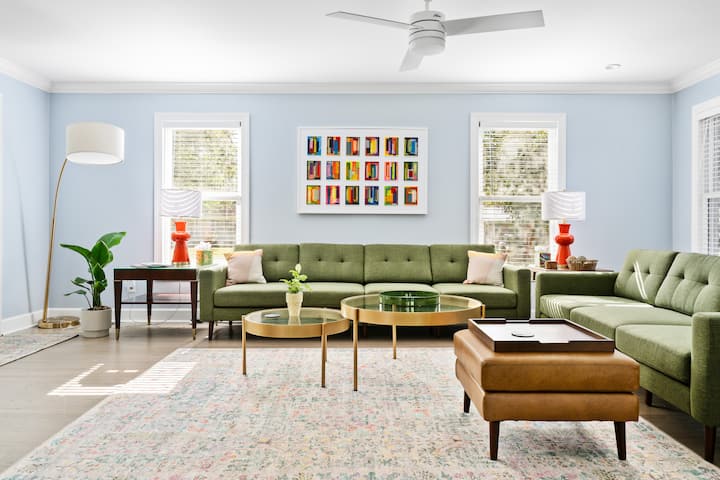 The Molasses Manor | Minutes From Everything - Mount Pleasant, SC