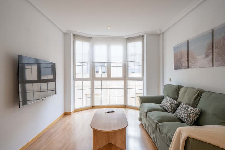 Cozy Apartment On Calle Eraso - Madrid