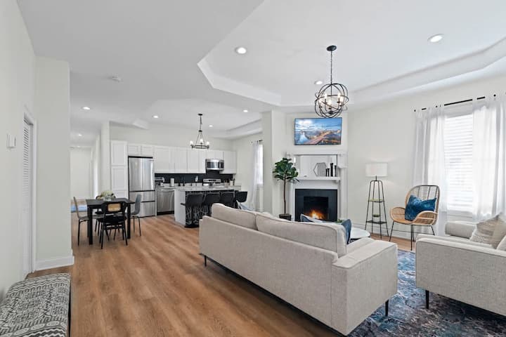 Designer 2br | Historic Charm + Walk To Fun - Jacksonville