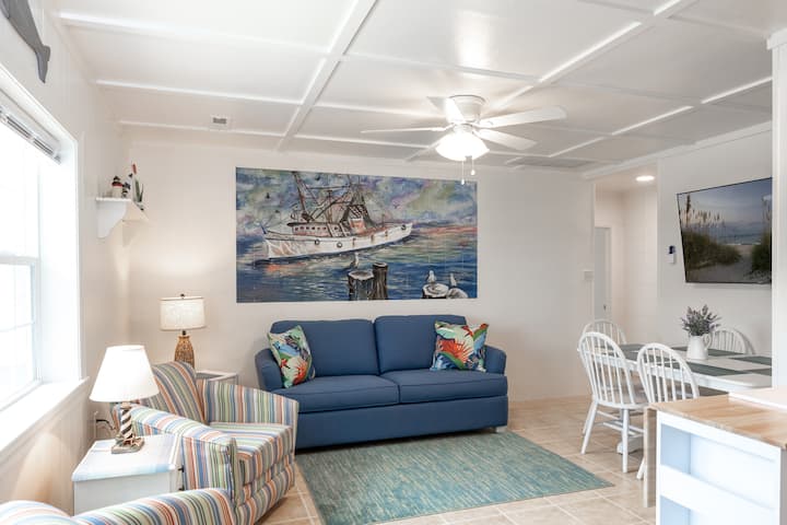 Bogue Bungalow: Oceanside Duplex - Emerald Isle, NC