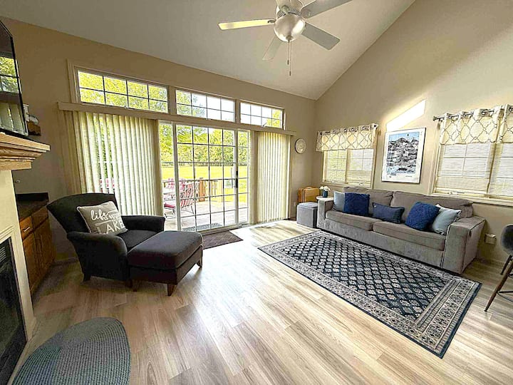 Island Away - 3 Bedrooms/2 Bathrooms - Kelleys Island, OH