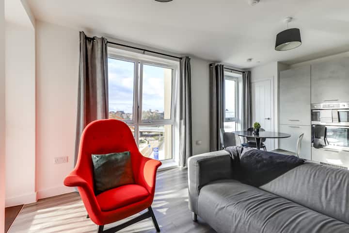 Citycentre | 2bed | 2 Bath |Freeparking | Balcony - Chelmsford