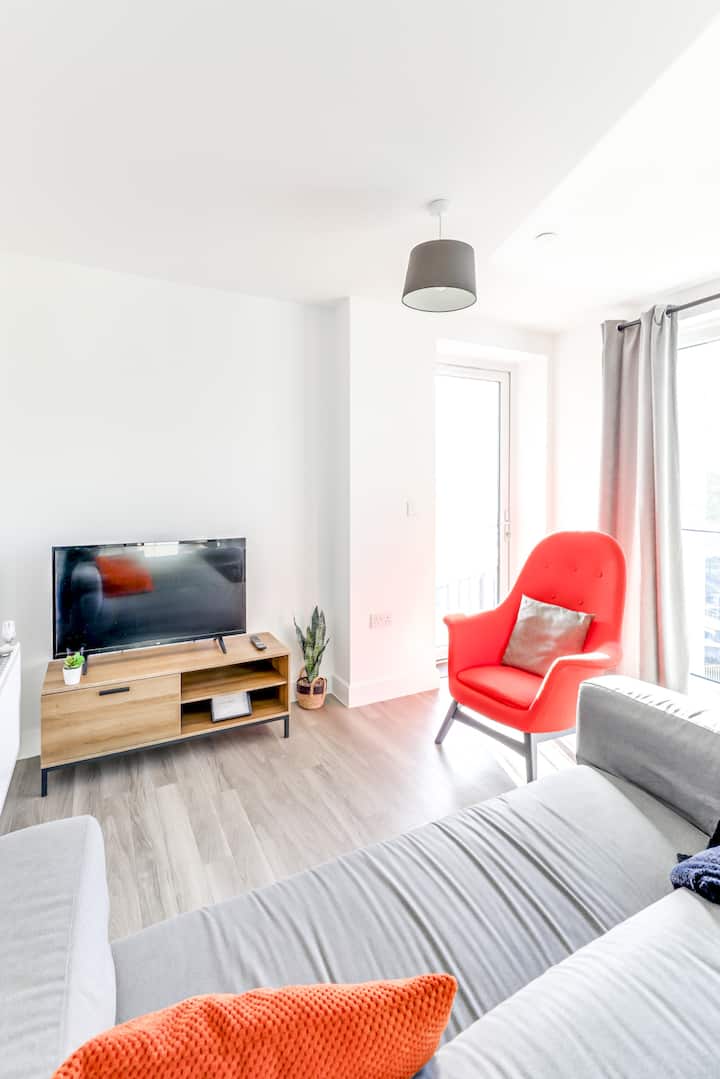 Citycentre | 2bed | 2 Bath |Freeparking | Balcony - Chelmsford