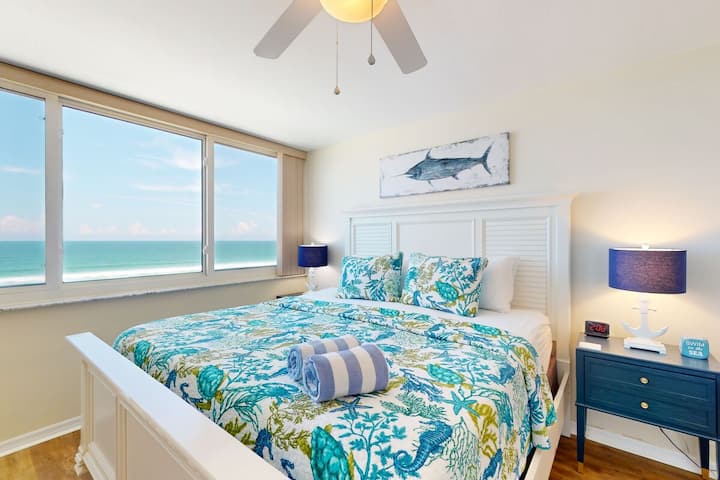 Oceanfront Bliss With Balcony & Heated Pool - Ponce Inlet, FL