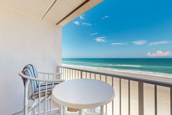 Oceanfront Bliss With Balcony & Heated Pool - Ponce Inlet, FL