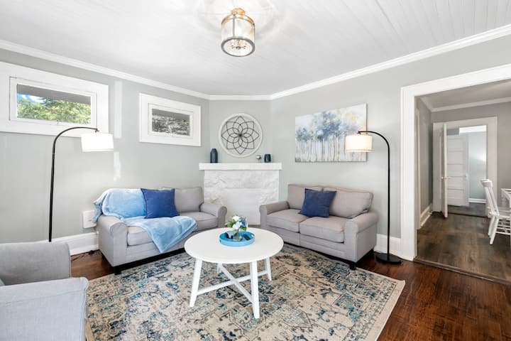 Hay House- Adorable And Updated Home! - Fayetteville, NC