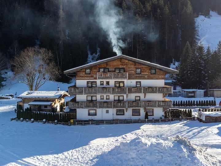 Charmante Pension Alpine Pour 48 Personnes - Bramberg am Wildkogel