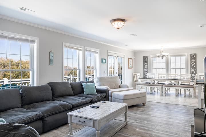 Seas The Moment, Oceanview And Soundside Home - 翡翠島