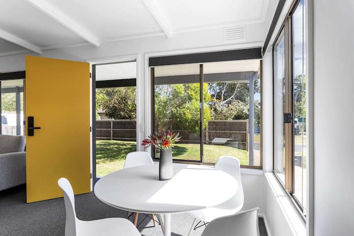 Idyllic Beach Retreat - Phillip Island