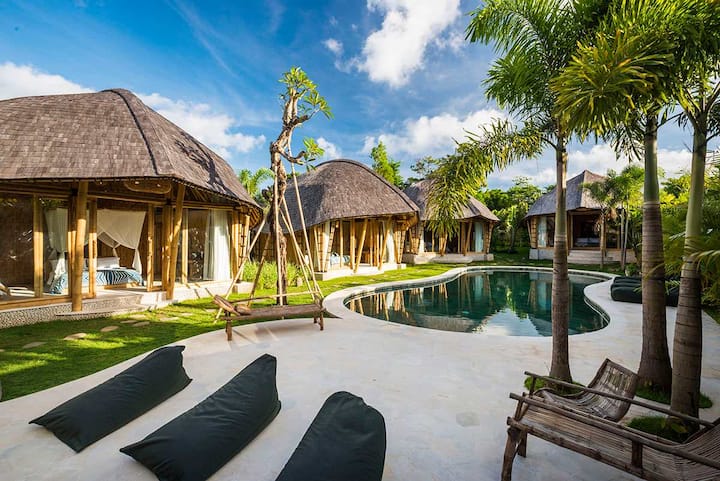Stunning 4br Bamboo Hut Close To Bingin Beach - Uluwatu