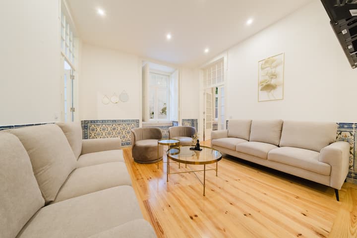 Super Central Lisbon Sleeps 10 Modern Luxury - Lizbona