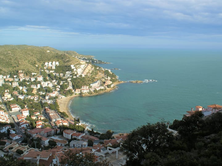 Superbe Studio Avec Vue Sur La Mer Roses Av 14 - Cadaqués
