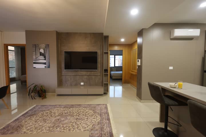 Brown 8 – 3br Apt In Sioufi, 8th Floor W/ Balcony - Beirut