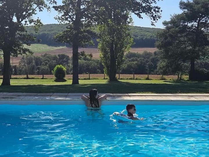 Les Brossards (10 Pers.) - Vézelay