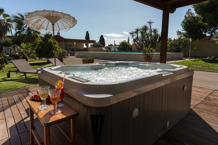 Mediterranean Seasons Sensation Villa - Alicante