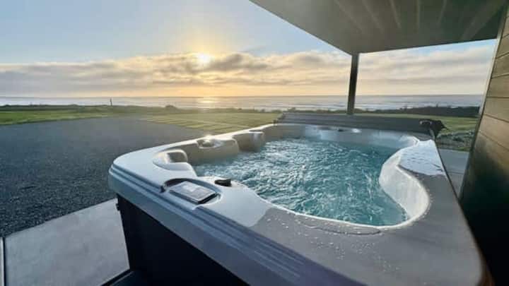 Modern Oceanfront Container Home With Hot Tub - Westport Beach, CA