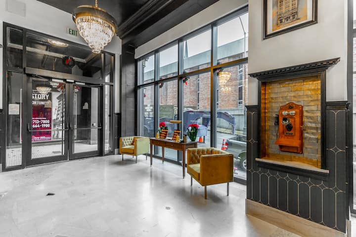 Luxury Studio Suite • The Park Hotel • 207 - Chattanooga, TN