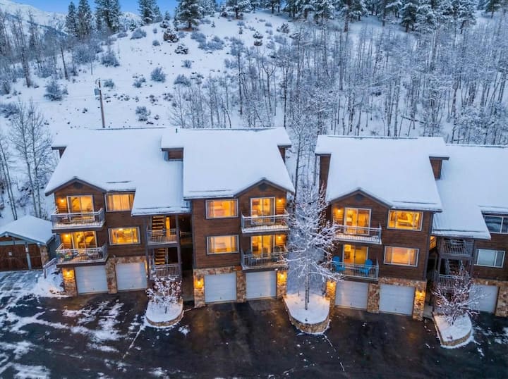 Mountain Village Escape | Walk To Slopes + Views - Telluride, CO