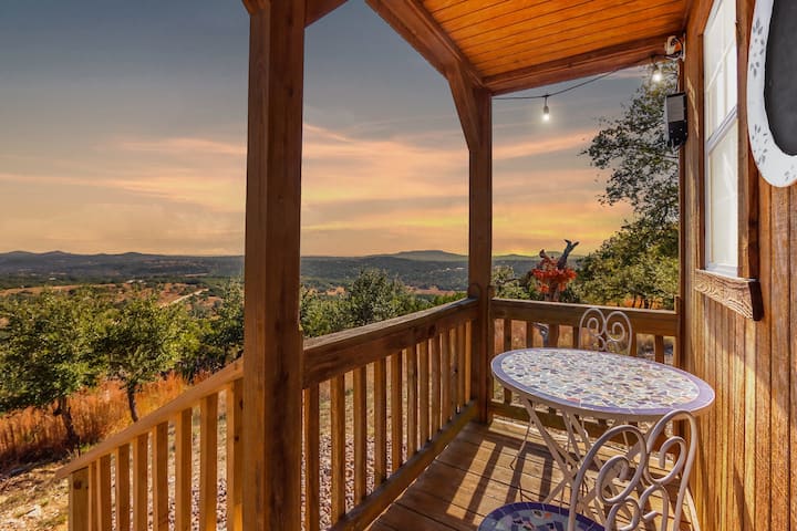 Secluded Hilltop Cabin | Romantic Hill Country - Blanco State Park, Blanco