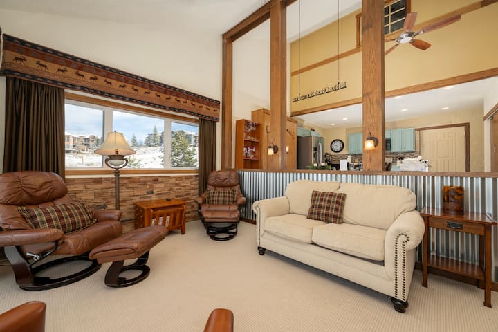 Mountainside B8 - Granby, CO