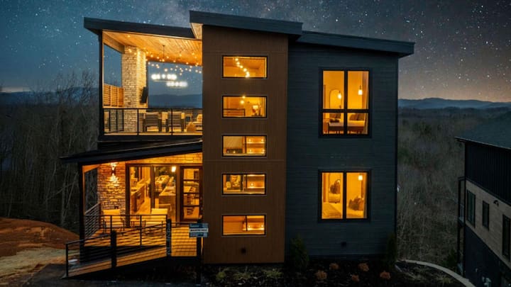 Rooftop Deck W Fireplace, Pool W/ Grotto, Game Roo - Sevierville