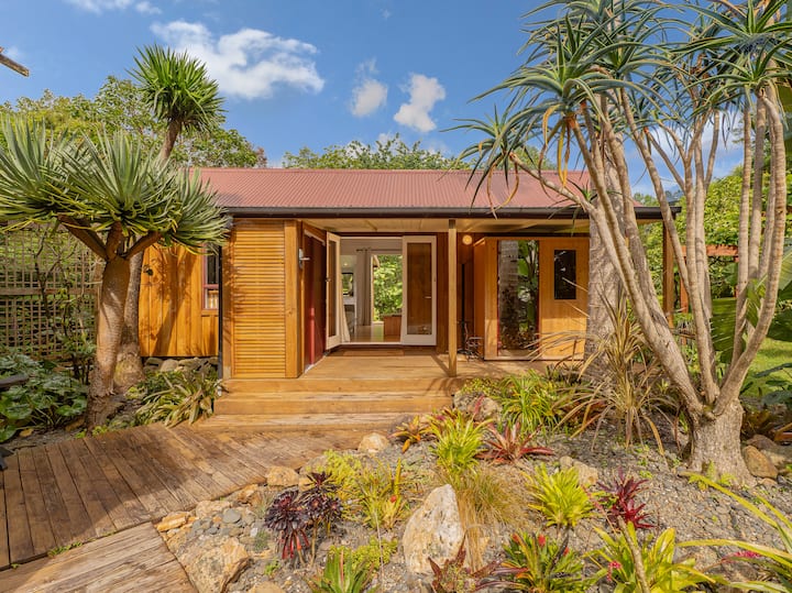 Stream-side Cottage - Driving Creek Coromandel - Coromandel