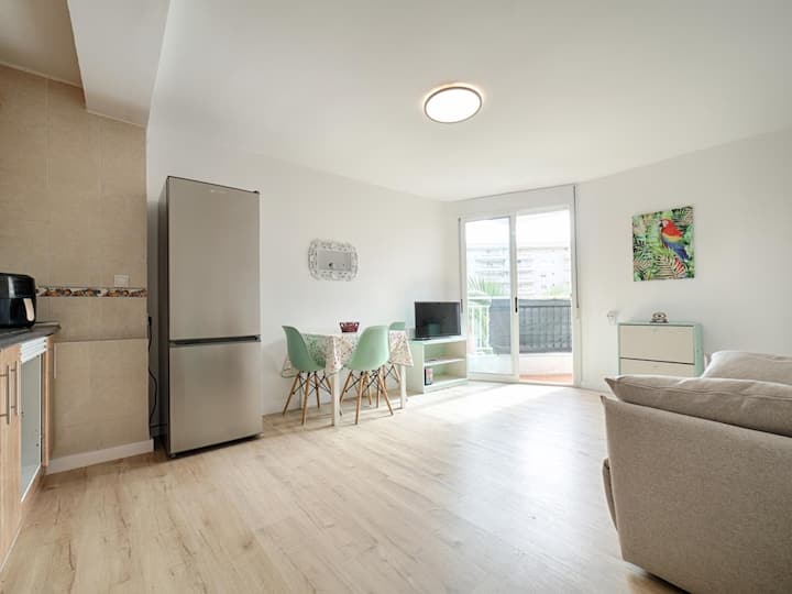 Apartamento En Playa De La Pineda / 1147 - La Pineda