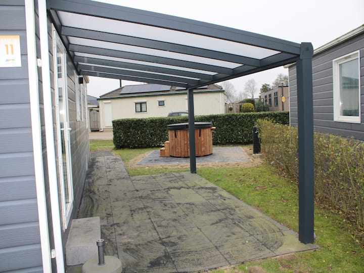 Chalet à Gelderland Avec Jacuzzi - Doesburg