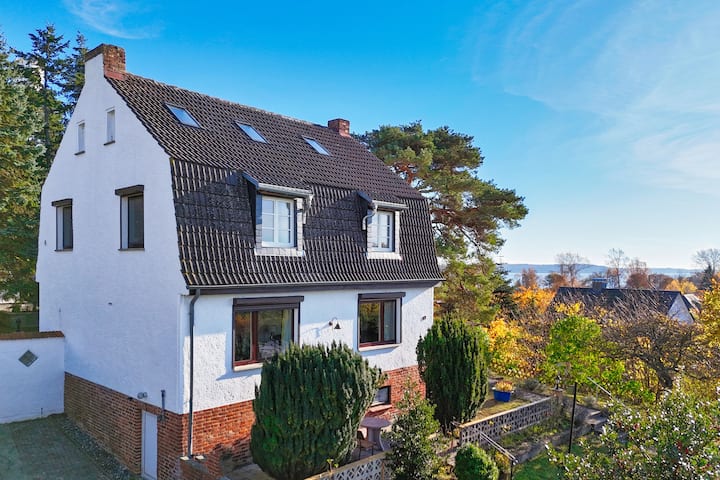 Landhaus Lietzow Fewo Bay View: Meerblick - Lietzow