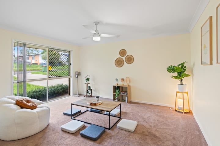 Riverview Modern Haven | Entire 4br Home - Ipswich, Australia