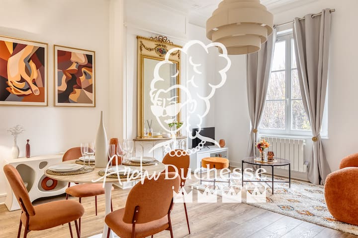 Le Lauroise Magnifique F2 Place Des Carmes - Musée des Beaux-Arts de Rouen