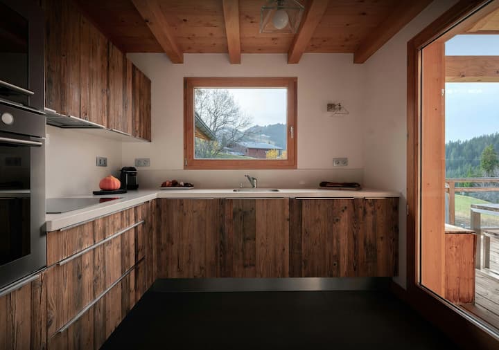 Décor Contemporain Et Vue Panoramique - Notre-Dame-de-Bellecombe