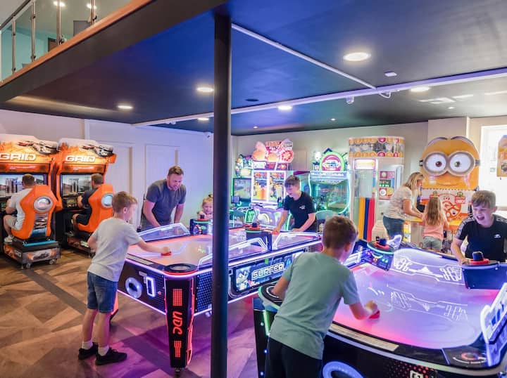 Brook 2 Bed Pet, Billing Aquadrome Holiday Park - Northampton