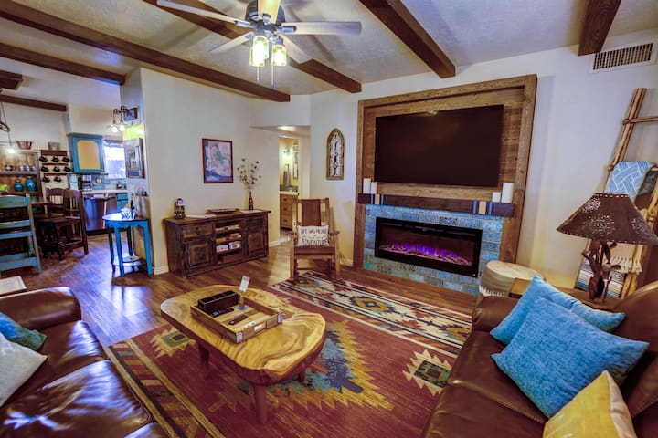 Old Town Cottonwood: Wine, Dining & Shops Nearby! - Cottonwood, AZ