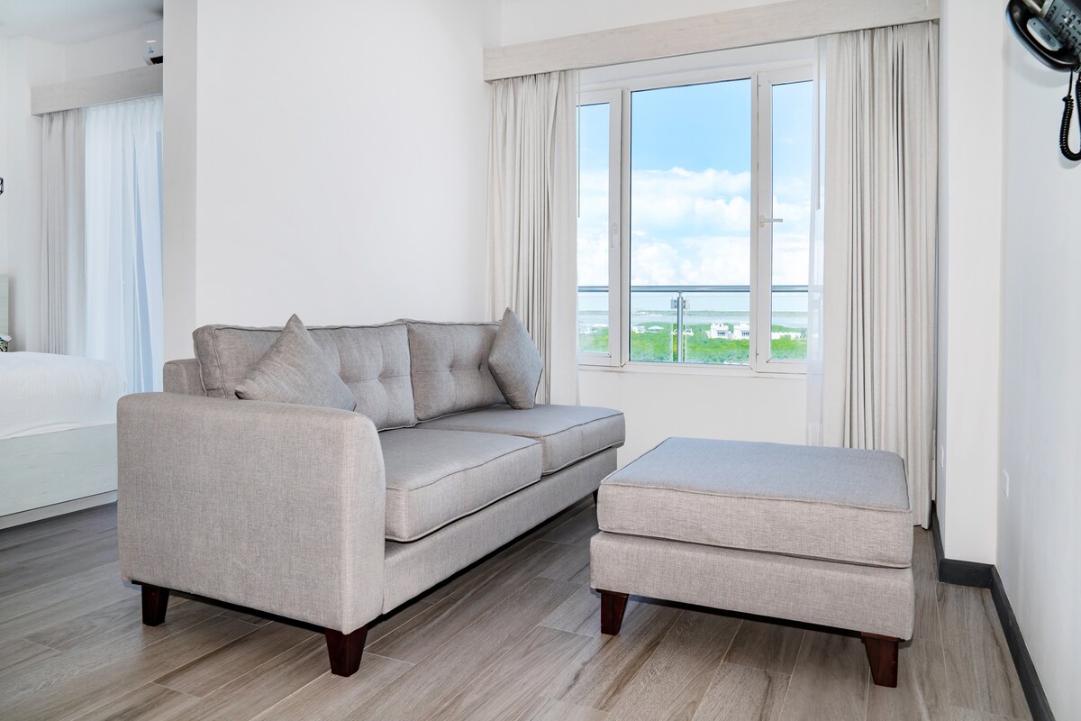 Suite Sunset 503 con vista a la laguna | Balcón | Marca de agua ...