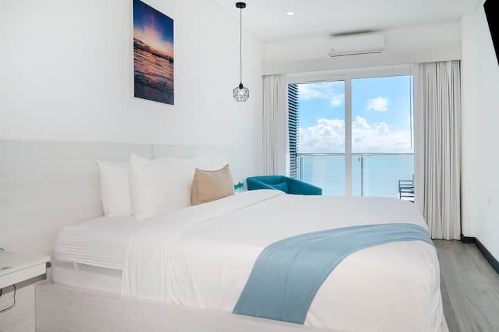Oceanview 508 1bedroom | Balcony | Watermark Hotel - Belize