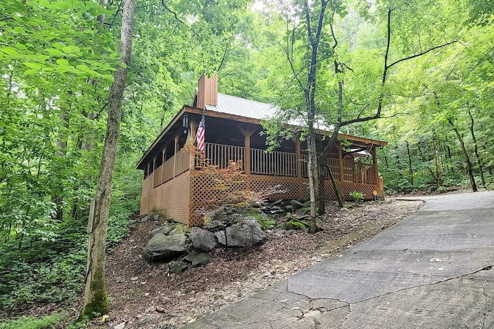 Treetop Cabin With Free Attraction Tickets, Privat - Townsend, TN