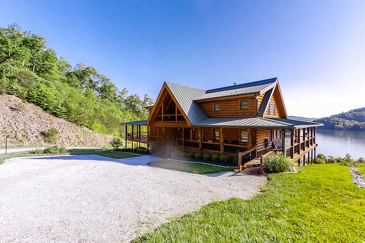 3 Story Lake Escape, Sleeps 16・hot Tub・pool Table - Norris Lake, TN