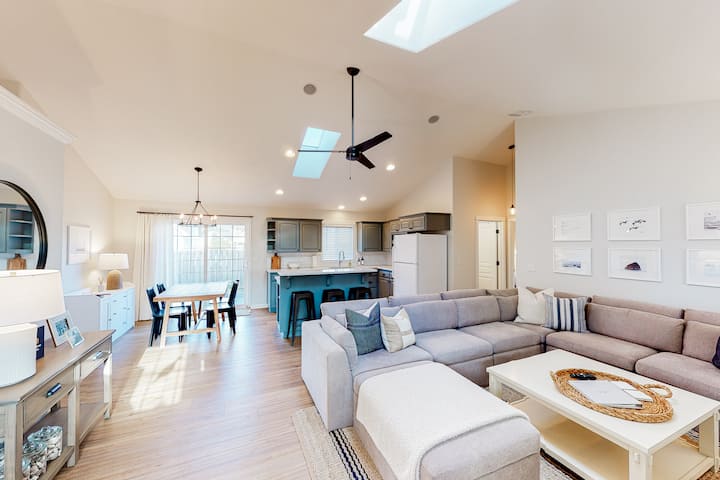 Family-friendly Beach Home With High-speed Wifi, G - Pacific City, OR