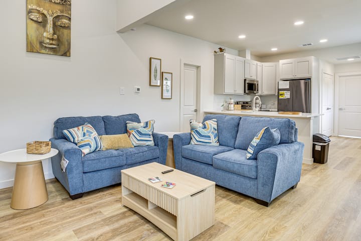 Great For Travel Nurses: 2br East Dallas Townhome! - Dallas, TX