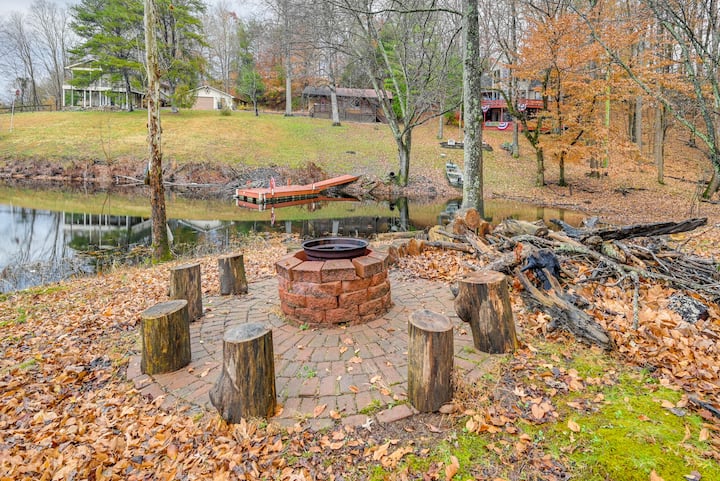 Lake Malone Cabin Getaway! Dock, Fire Pit, Grill - Lake Malone State Park, Dunmor
